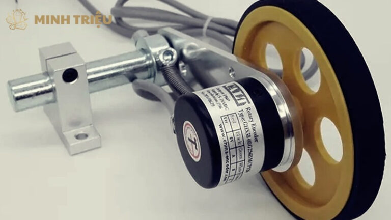 Cảm biến vị trí và tốc độ (encoder, resolver) trong cánh tay Robot Công ...